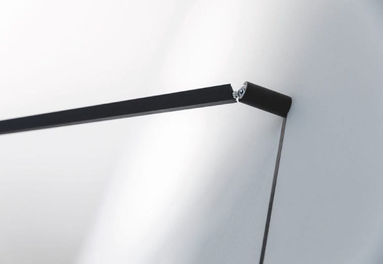 Davide Groppi's Meridiana Wall Light Wins AZ Award | LightForm